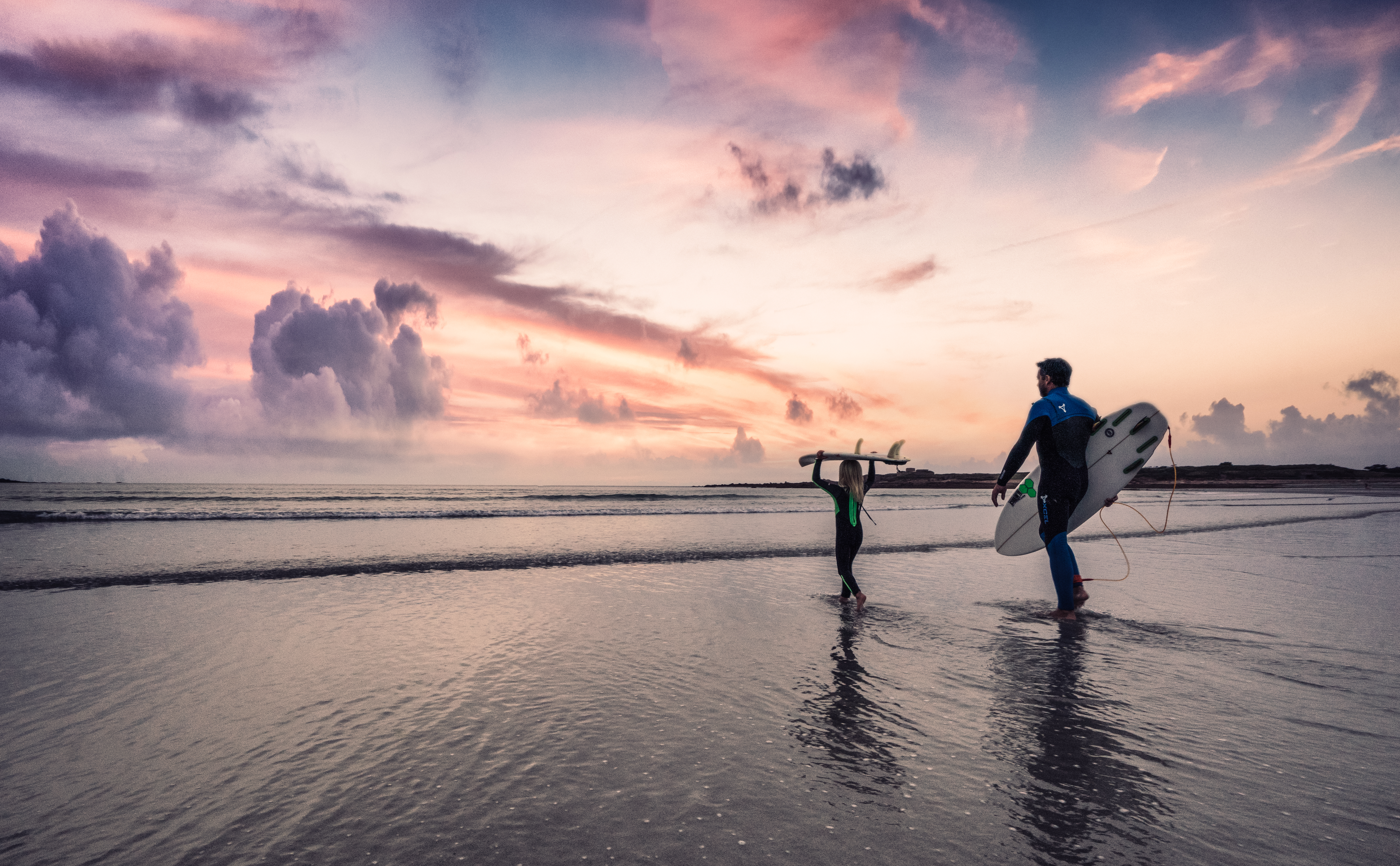 Unwind this Summer with a Family Break at Waves Apartments [Ad] | Visit ...